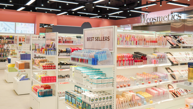 W Cosmetics Opens Its Doors to Darwin at Casuarina Square! | Casuarina ...